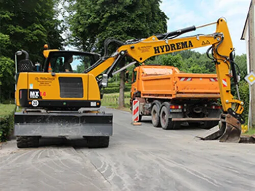 ProSource Machinery - Hydrema Excavators